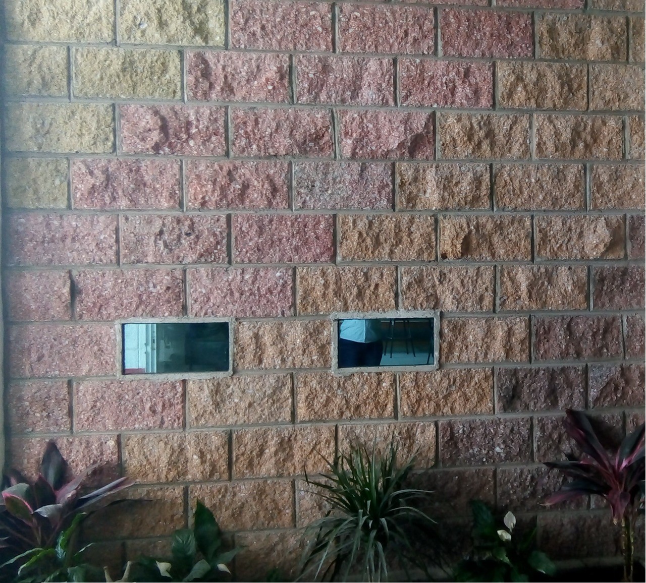 ROCABLOCK SOLIDO CAFE 13 X 20 X 40 : FERREBLOCK | Concretos y ...